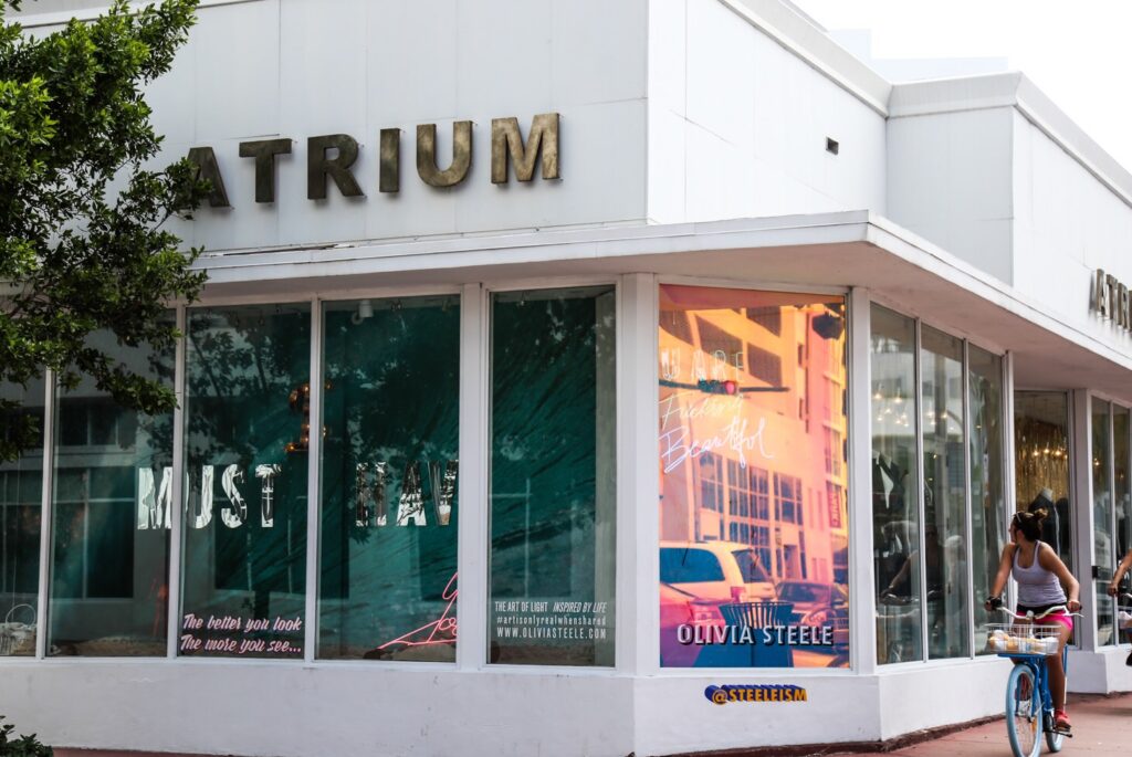 Atrium – Miami – Olivia Steele